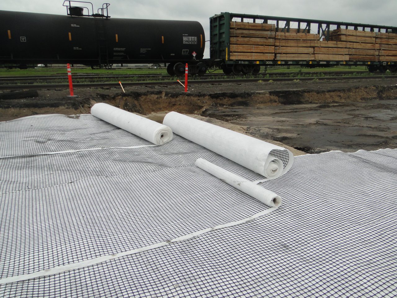 Soft Soil Reinforcement Geogrid - Swamp Grid® - Titan Environmental